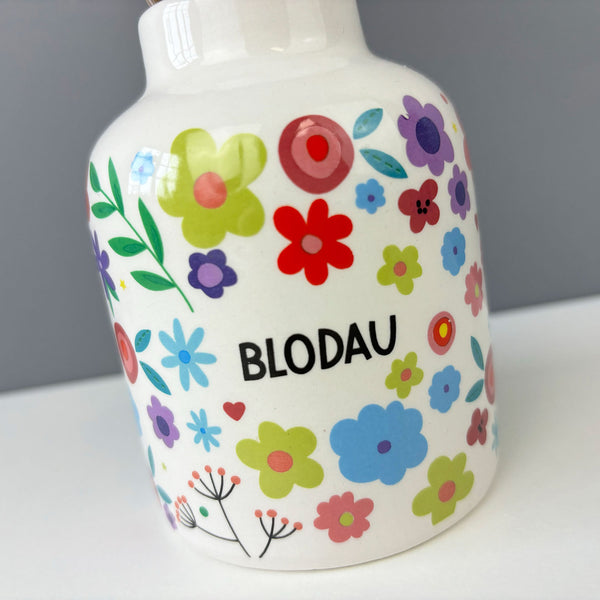 Welsh Blodau Bud Vase | Welsh Gifts | Adra