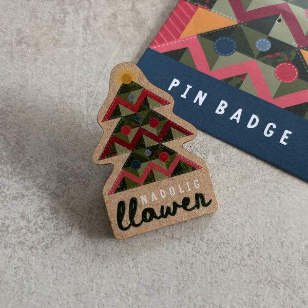 Welsh Christmas tree Pin Badge | Welsh Brooches & Badges | Adra