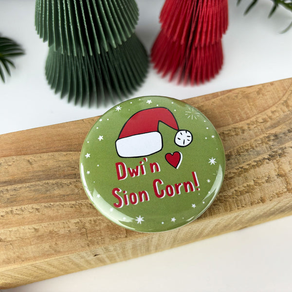 Welsh Christmas Santa Badge | Welsh Christmas Accessories | Adra