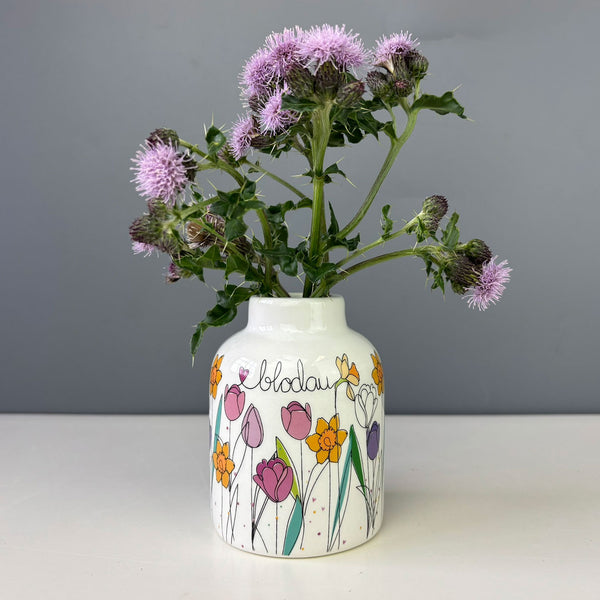 Welsh Blodau Bud Vase | Welsh Gifts | Adra